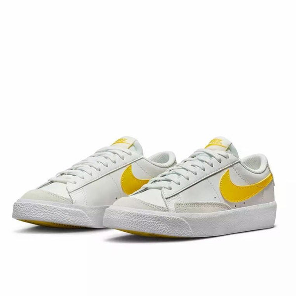 NIKE – Touche Shop